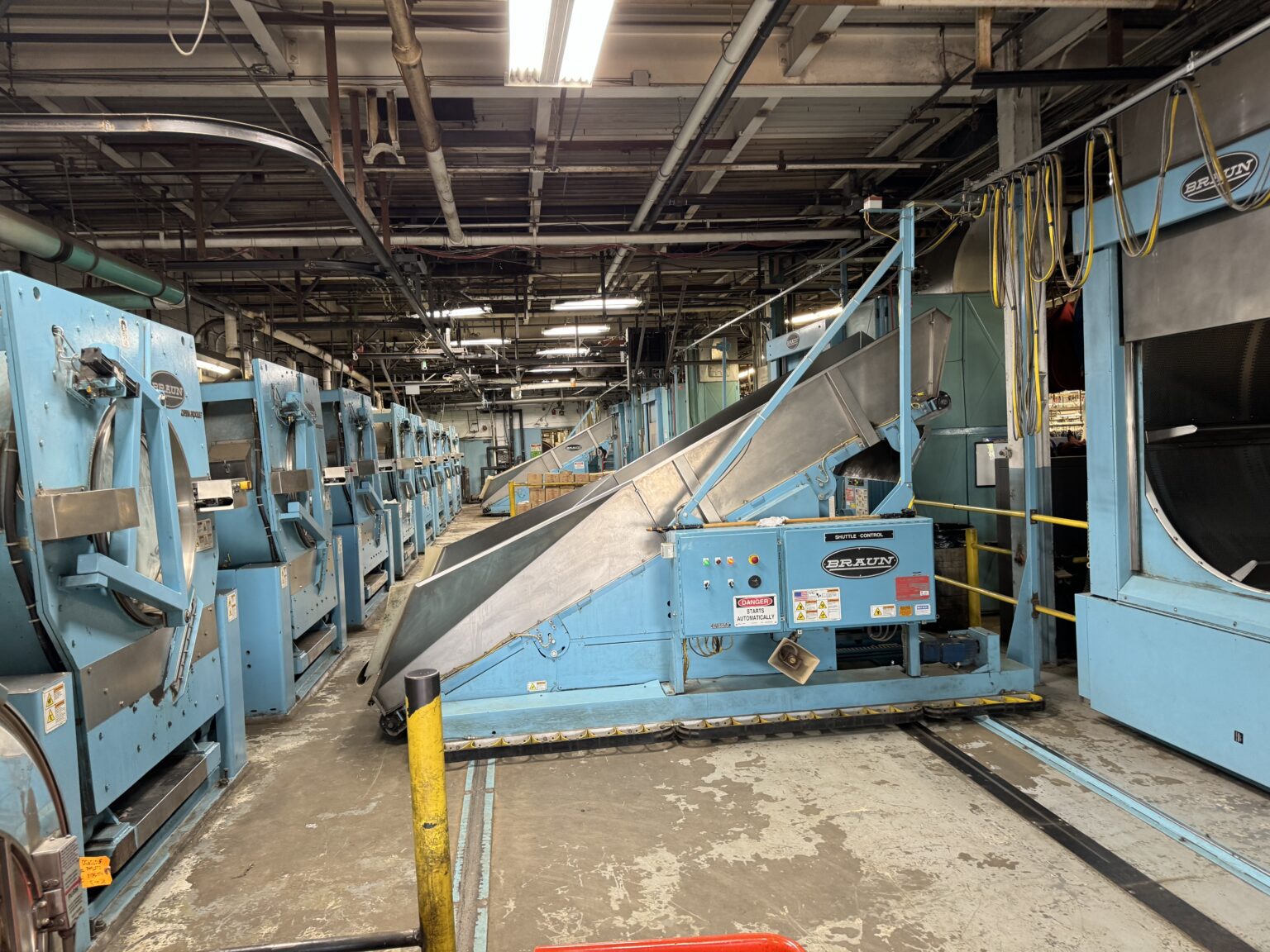 Washer - Extractors Archives - The Laundry List