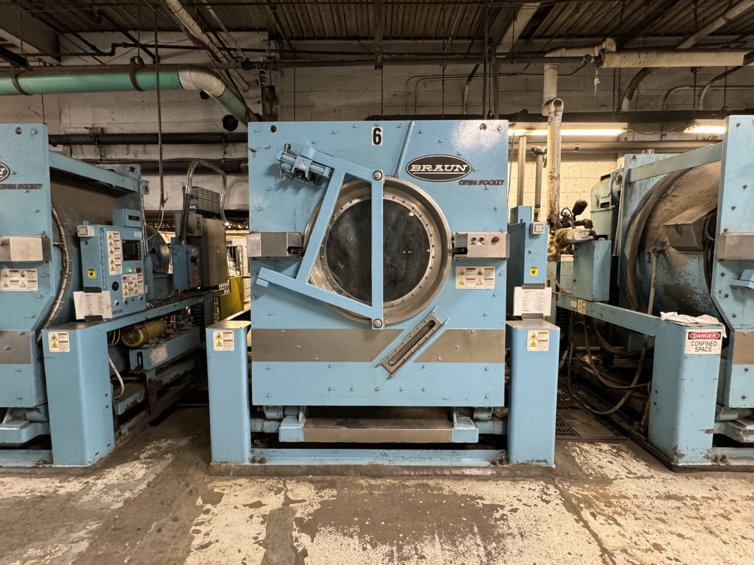 Washer - Extractors Archives - The Laundry List